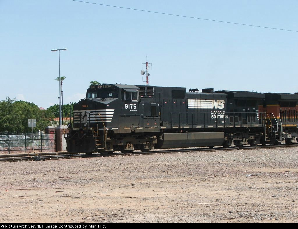 NS 9175